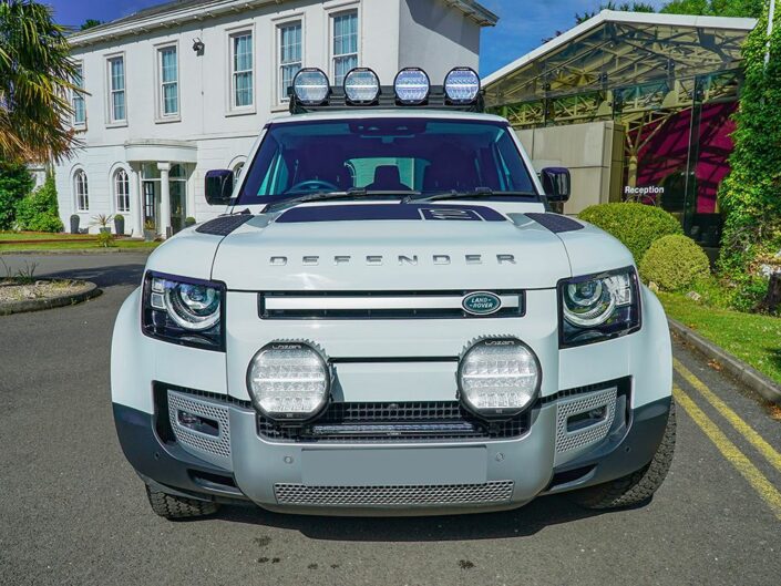 Land Rover Defender 2020+ MOUNTING KIT - Lazer Sentinel